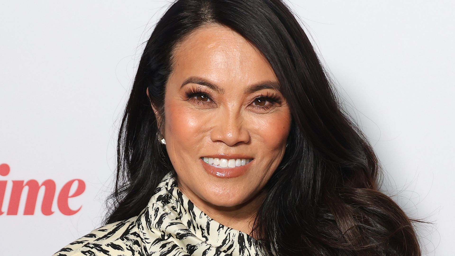 Inside Dr. Pimple Popper Star Sandra Lee's 25-year Marriage To Husband ...